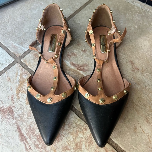 Halogen | Shoes | Halogen Black And Tan Studded Flats With Tstrap ...